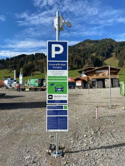 Peter Park: Zweiter Parkplatz der HÃ¶rnerbahn Bolsterlang mit digitalem ...